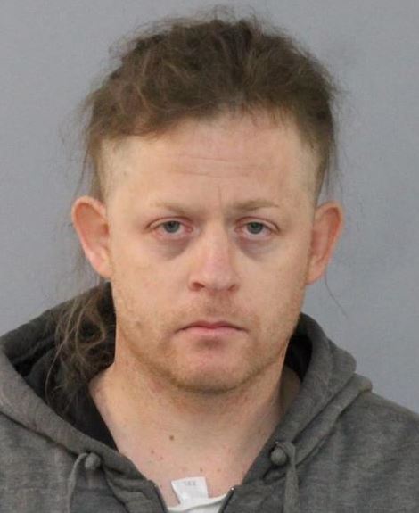 Craig Pitt wanted on warrants | Mirage News